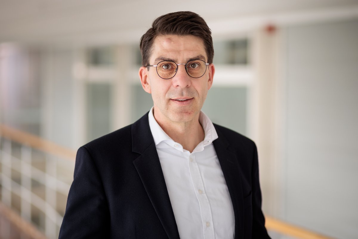 Ilia Petrov | Informatik